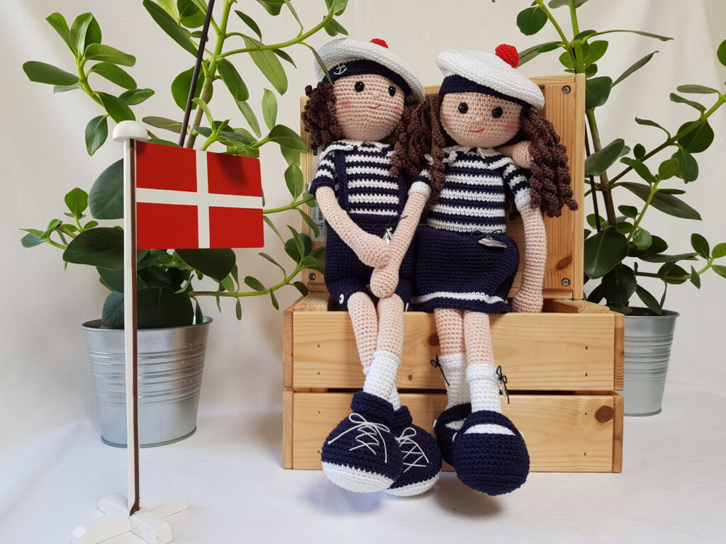 Opskrift på hæklet Matros | Emanladesign